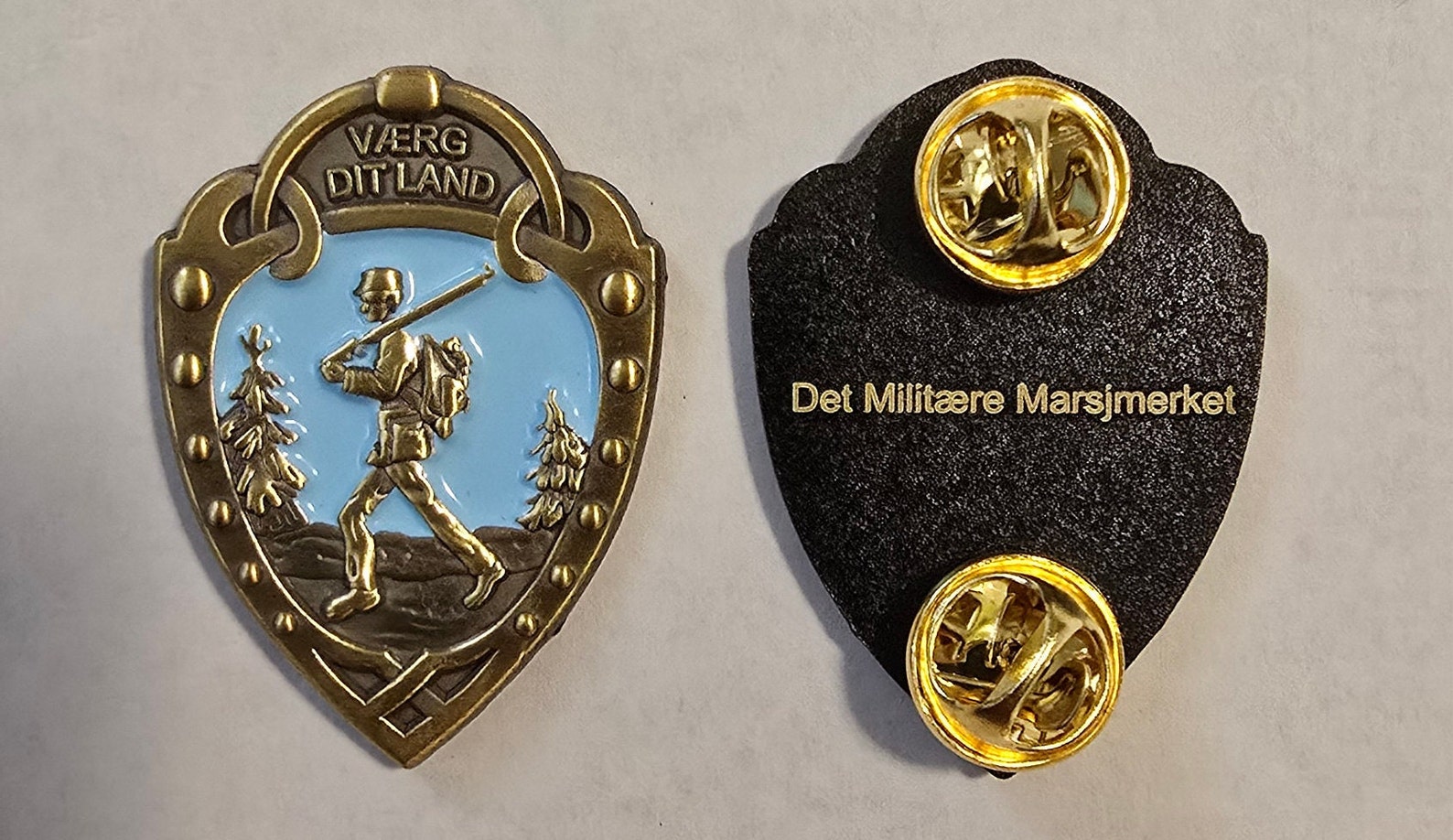 Large Norwegian Foot March Badge - Etsy