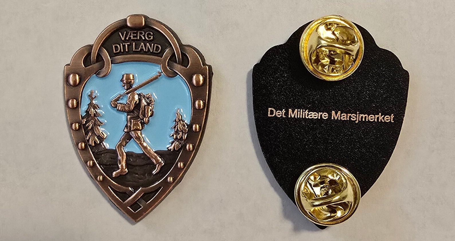 Large Norwegian Foot March Badge - Etsy