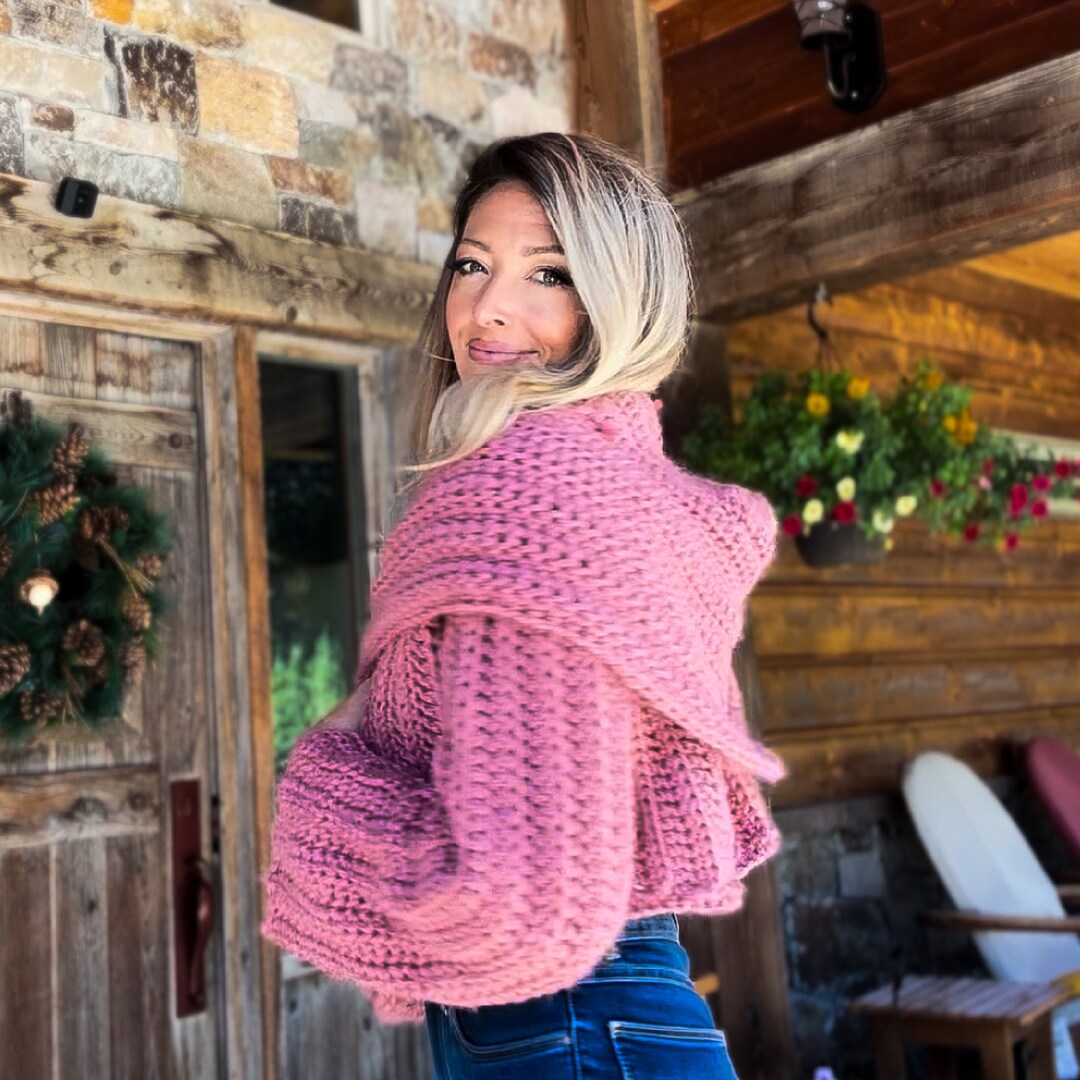 Cozy Crochet Cropped Hoodie (pattern and Video Tutorial) - Etsy