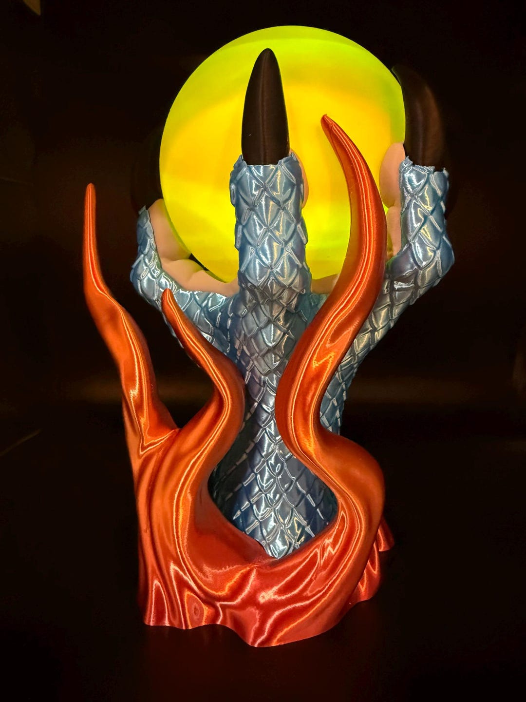 Orb Warden - Dragon - Table Lamp - Etsy