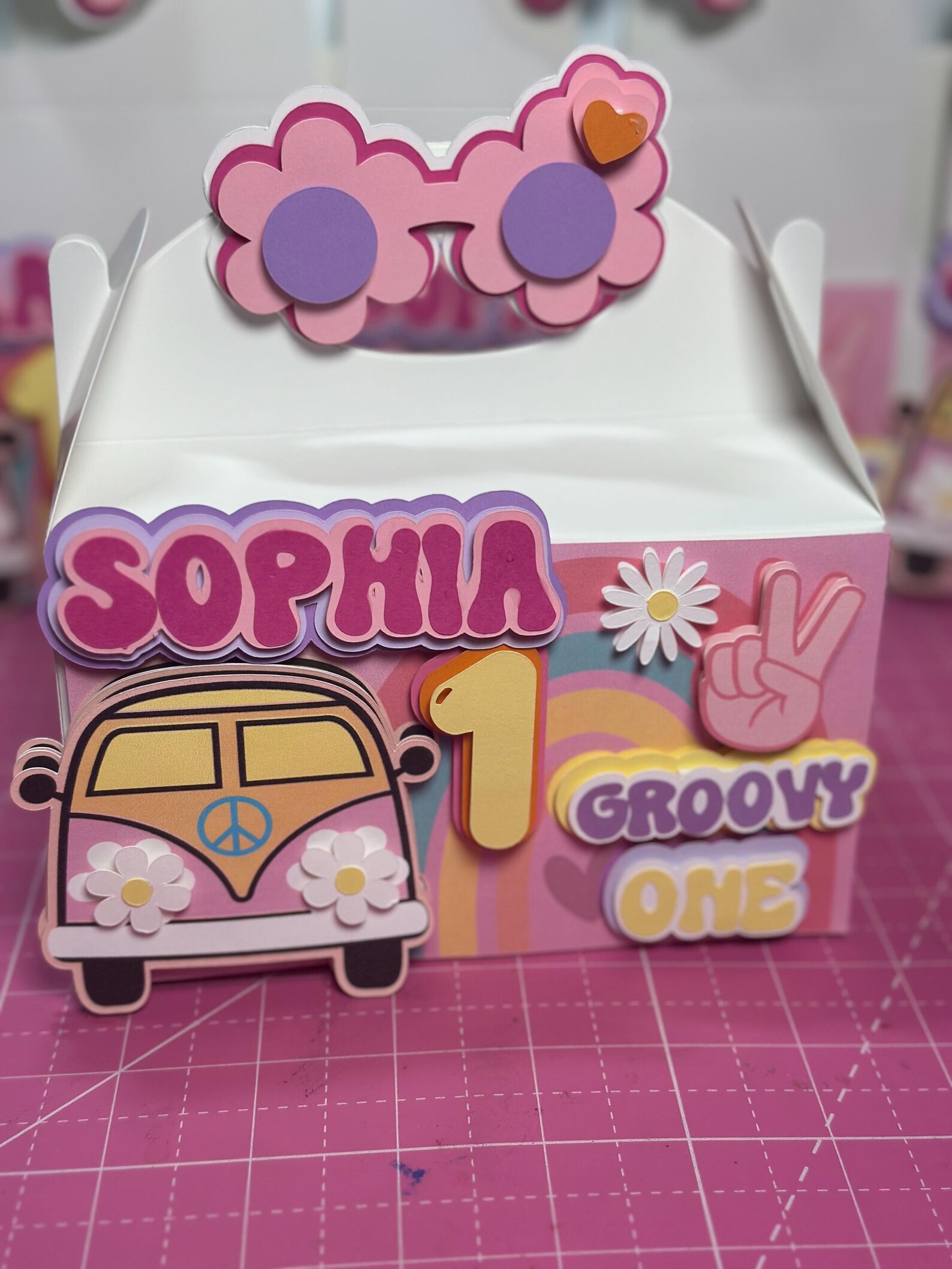 Groovy Birthday Favor Box – 70s Hippie Themed Party Decoratioboxes Set ...