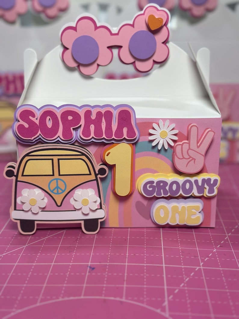 Groovy Birthday Favor Box – 70s Hippie Themed Party Decoratioboxes Set ...