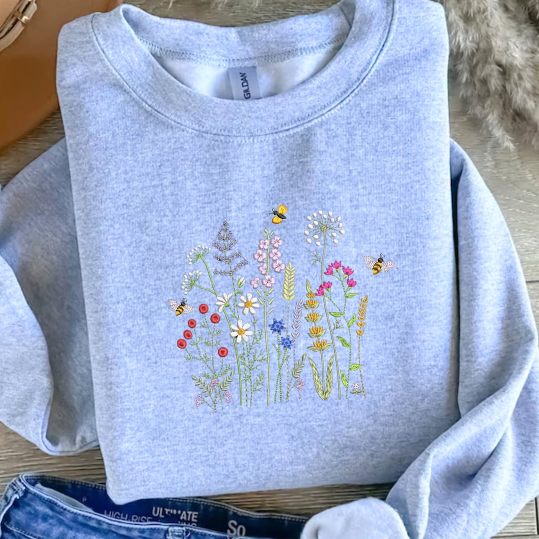 Cottage Core Embroidered Sweatshirt, Wildflower With Bee Embroidered ...
