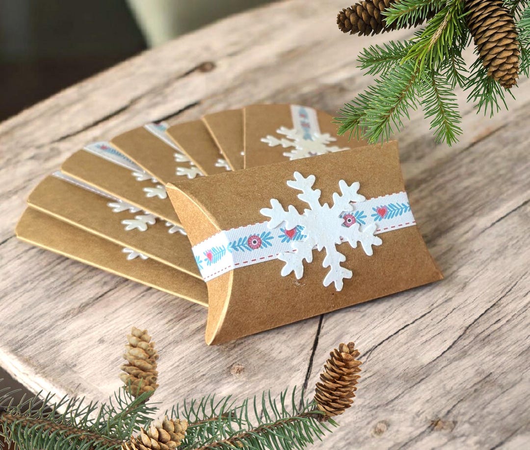 Snowflake Holiday Favor Boxes, Handmade Kraft Pillow Boxes, Set of 8 - Etsy