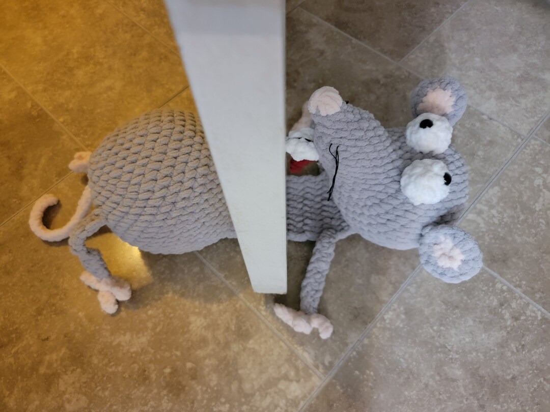 Crochet Squished Rat Door Stopper, Made to Order, Funny Rodent Decor ...