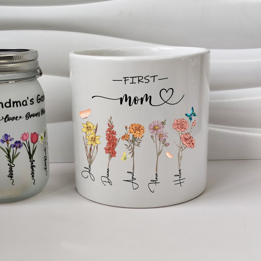 First Mom Now Grandma Plant Pot, Gift for Her, Personalized Planter Pot ...