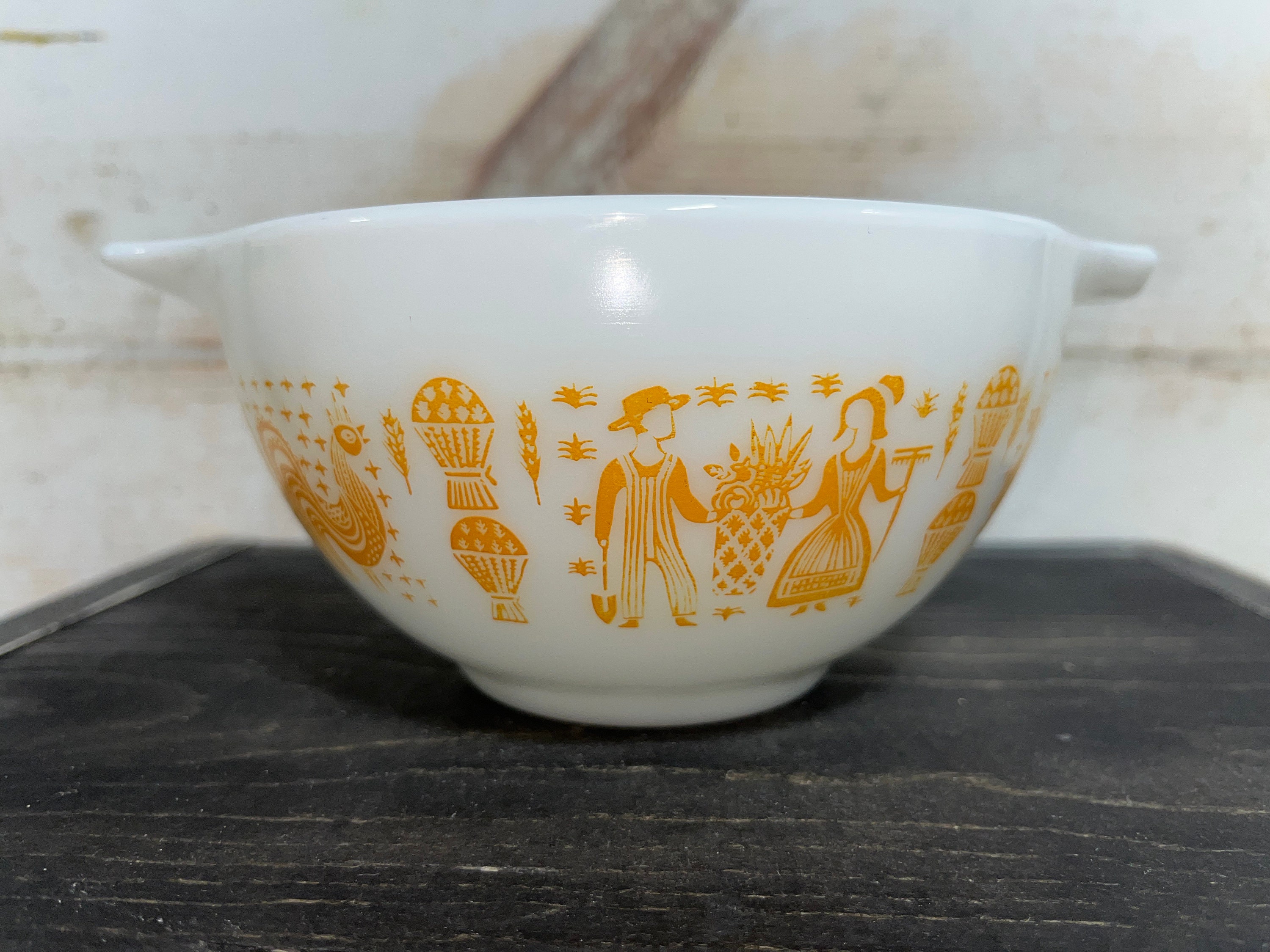 Vintage Pyrex Orange Butterprint Amish 442 Cinderella Bowl, Pumpkin ...