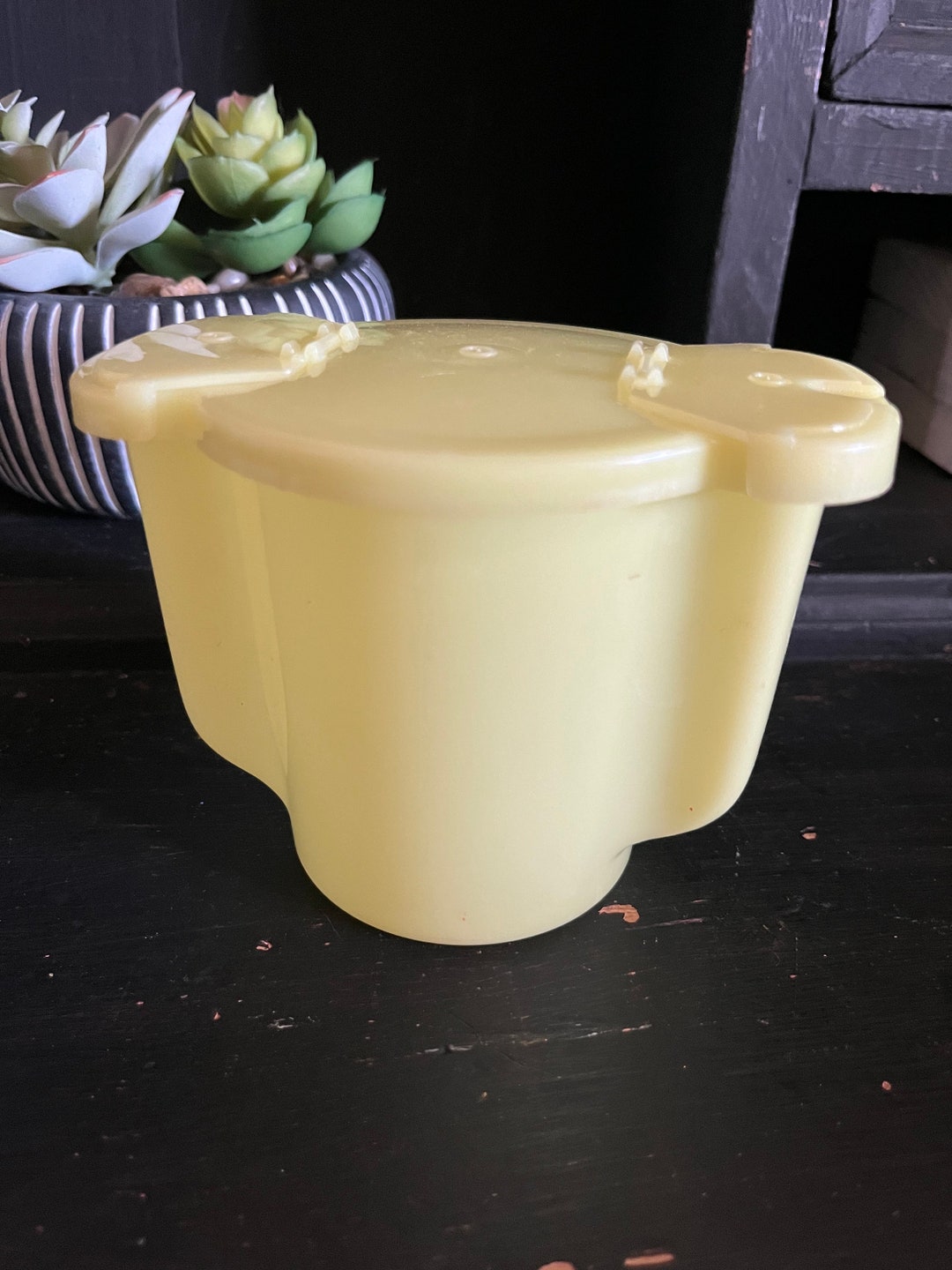 Vintage 1970s Tupperware Sugar Container, Tupperware 577, Tupperware ...