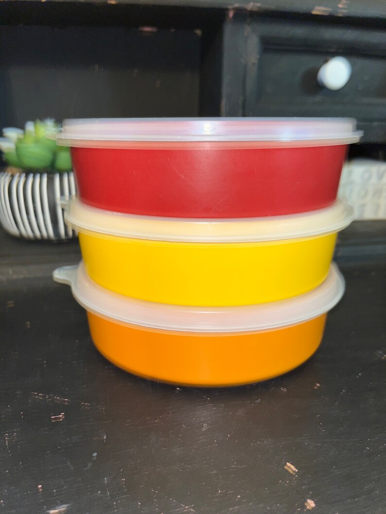 Vintage 1990s Tupperware Cereal Salad Bowl Crafts Storage 1405 Lid 227 ...