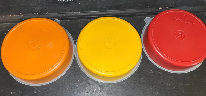 Vintage 1990s Tupperware Cereal Salad Bowl Crafts Storage 1405 Lid 227 ...