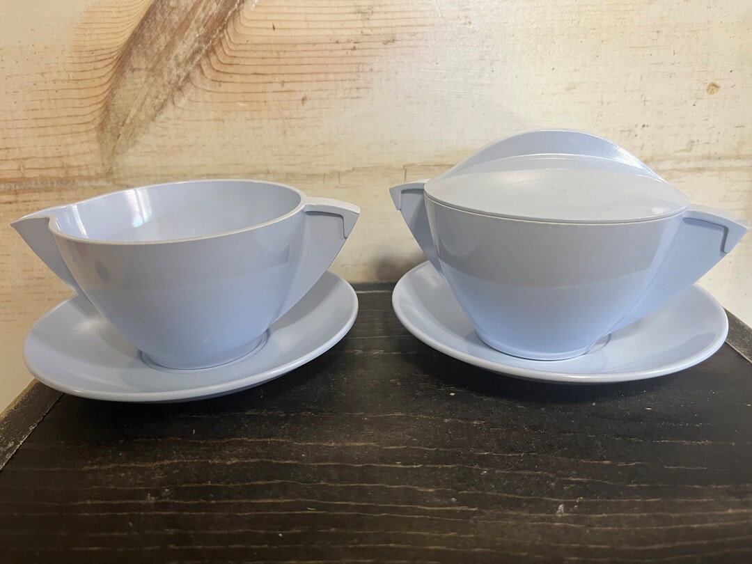 Vintage 1950’s Mallo Ware “40 Sugar” Bowl With Lid, “42 Creamer” and ...