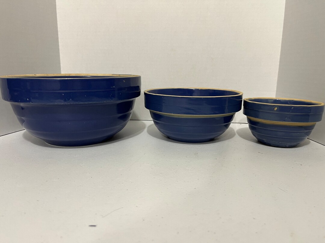 Primitive Antique Blue Mixing Bowls Mccoy Pottery Beehive Yellow-ware ...