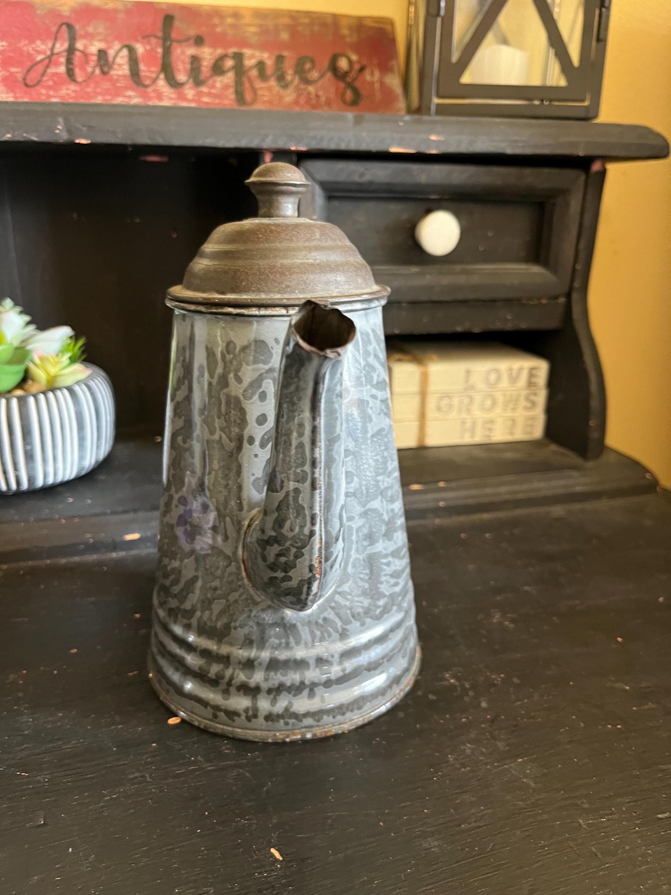Vintage 1920-1930 Circa Granite Ware Coffee/tea Pot, 8 Inch, Speckled ...