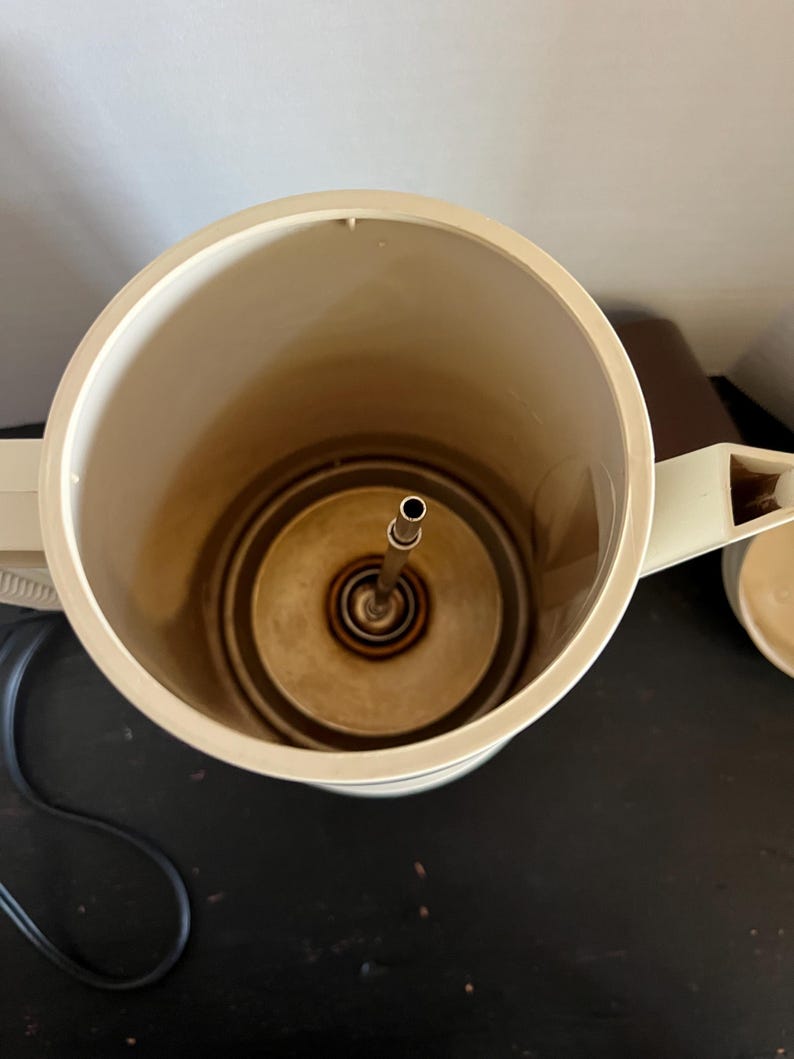 Vintage Electric Percolator 4-8 Cup 70's Regal Poly-perk Coffee Pot W ...