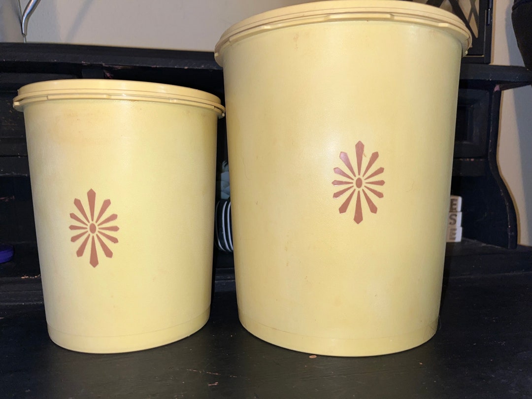 Tupperware Canister Set Vintage Made in the USA Servalier Sunburst Lids ...