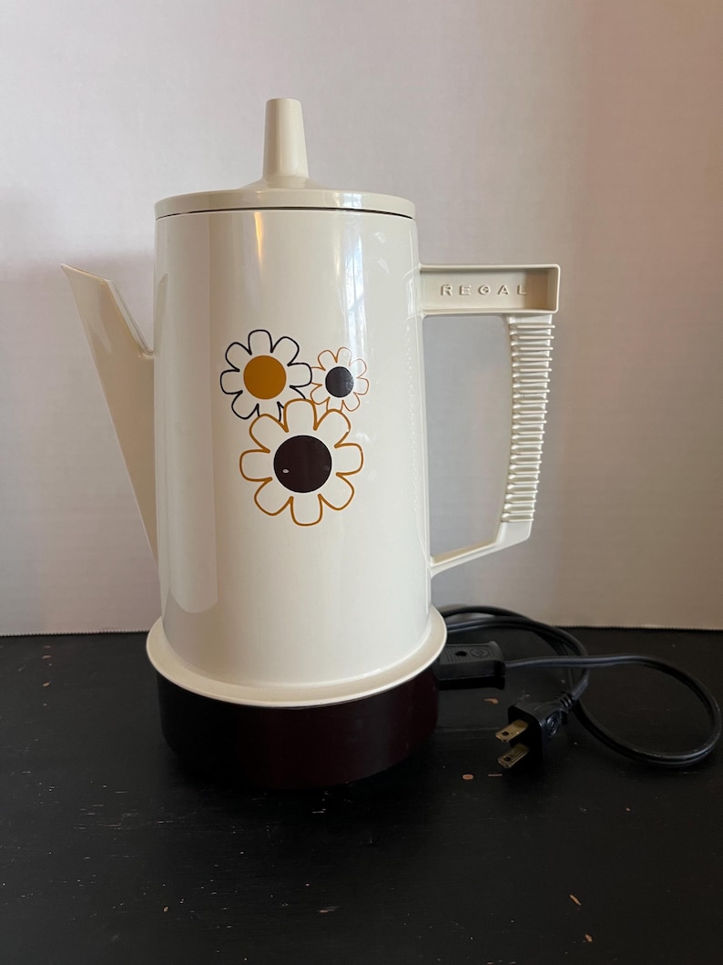 Vintage Electric Percolator 4-8 Cup 70's Regal Poly-perk Coffee Pot W ...