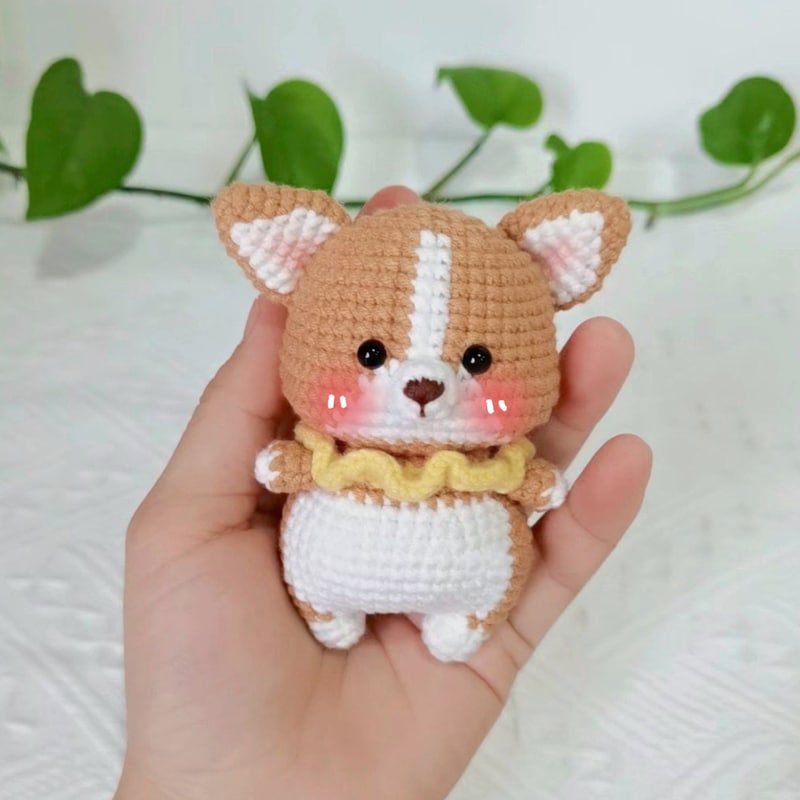 Corgi Amigurumi Keychain - Etsy