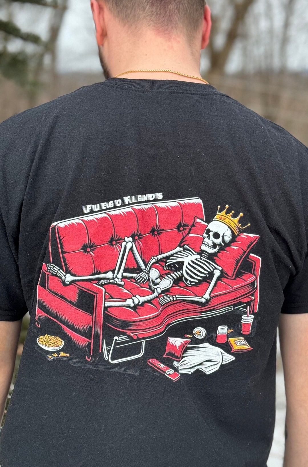 Pull-out King Skeleton Tee / Funny Cool Graphic T-shirt / Back Design T ...