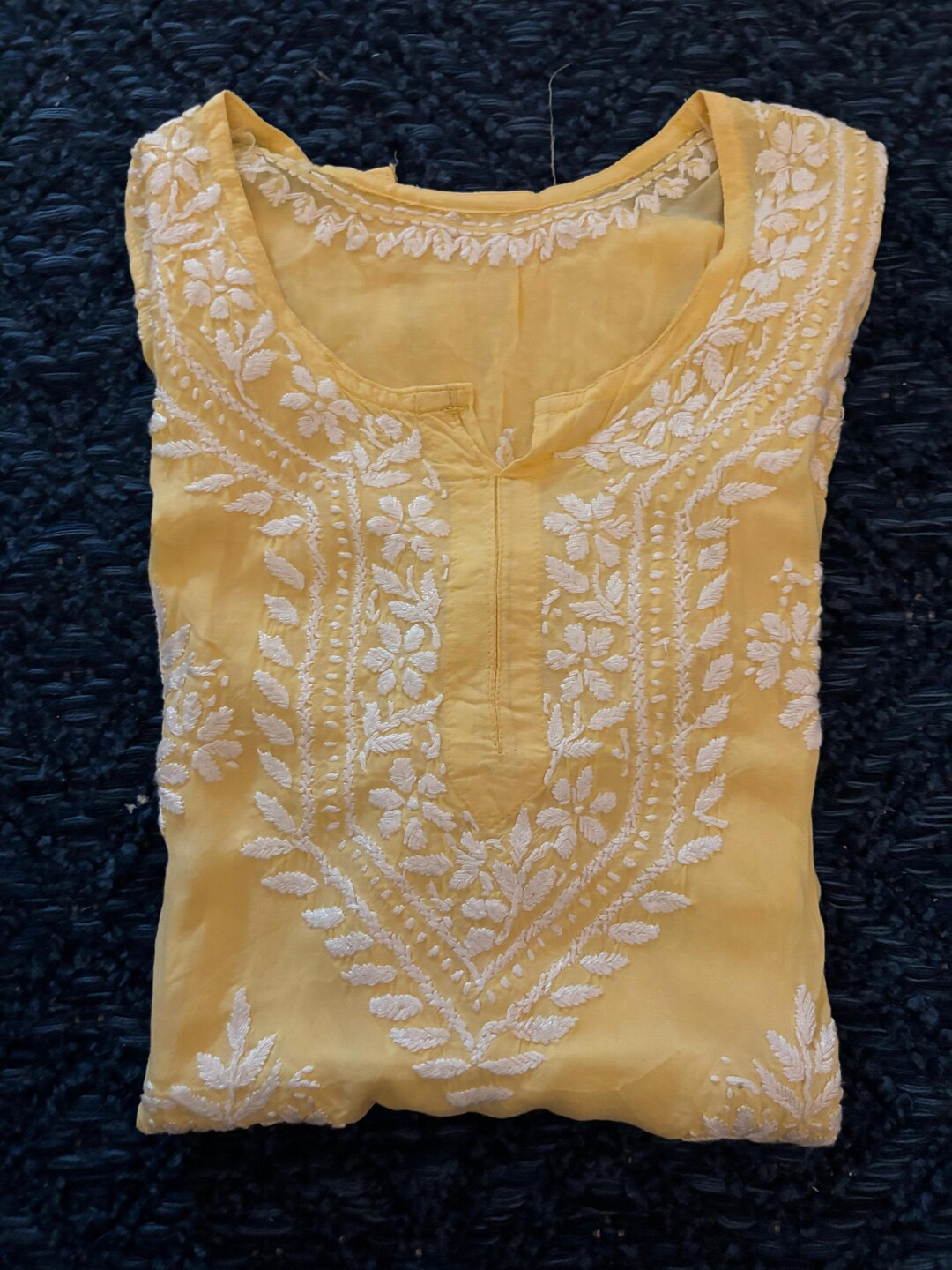 Cotton Short Kurta | Lucknow Chikankari | Handmade by Mother & Daughter ...