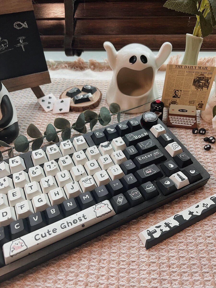 Black White Cute Ghost English PBT 139 Keys Cherry Profile Keycaps Set ...