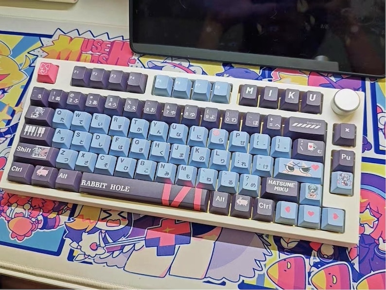 Hatsune Miku Keycaps: PBT Cherry Profile, 128 Keys - Etsy