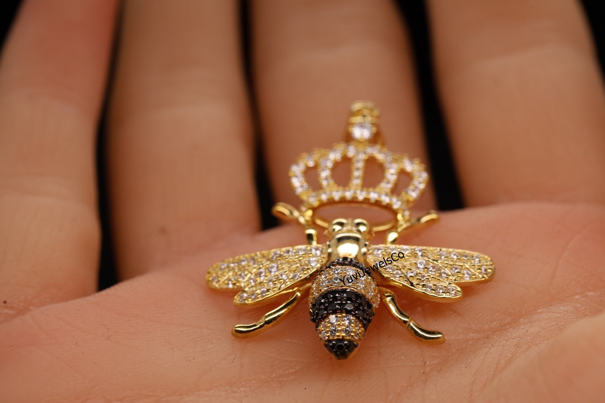 Queen Bee Crown Pendant, Black & White Round Moissanite Diamond Queen ...