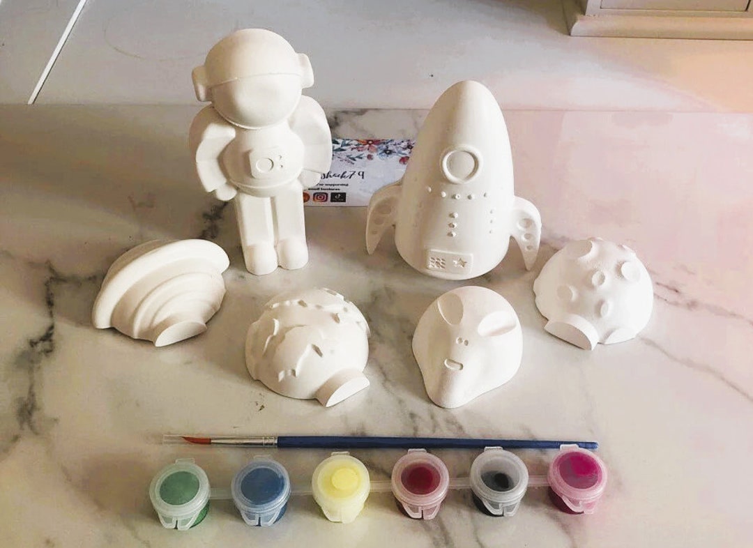 Paint Your Own Astronaut Crafts Set Childrens Gift Space Enthusiast ...