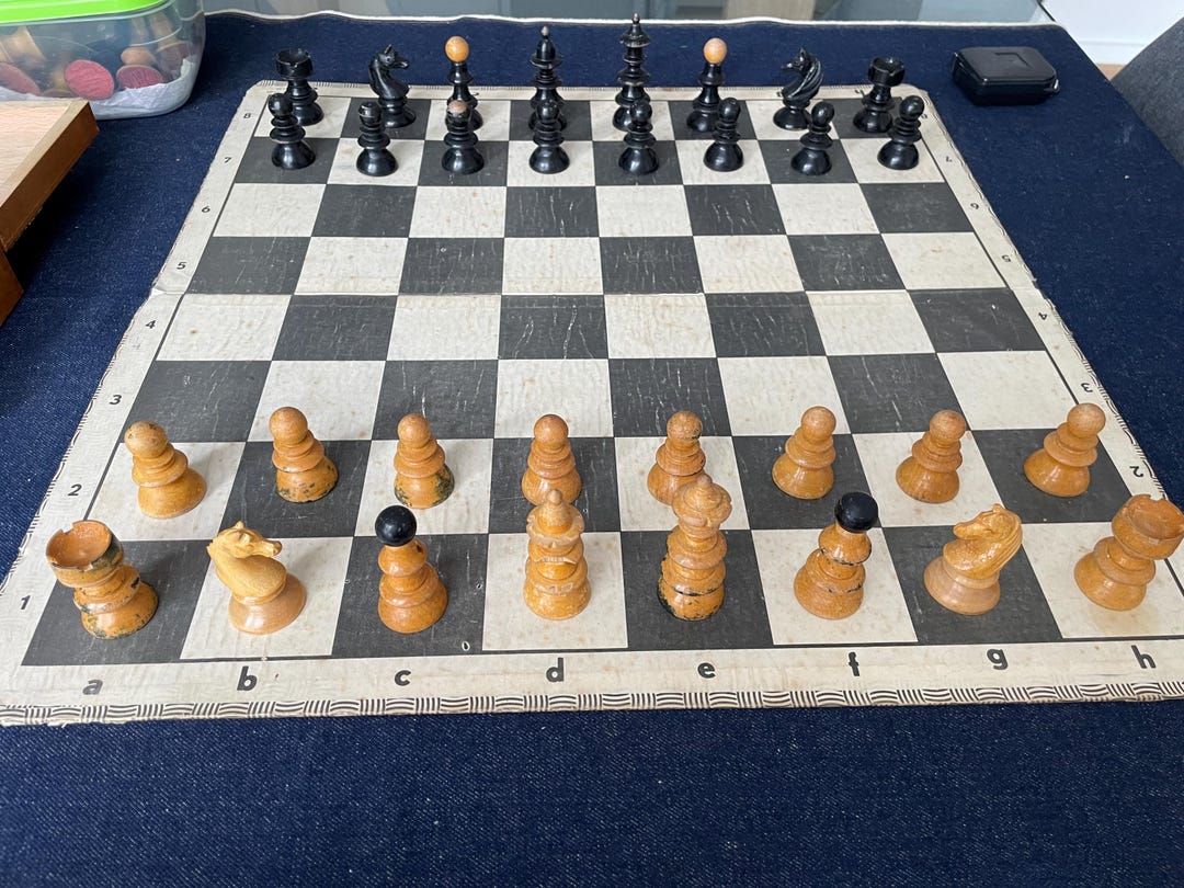 Vintage Medium Austrian Coffee House Chess Set With Beautiful Knights ...