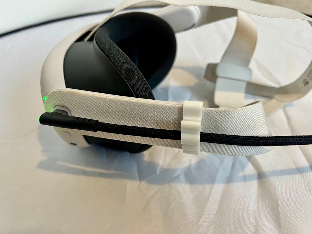 Meta Quest 3 - Link/charging Cable Clip - Etsy
