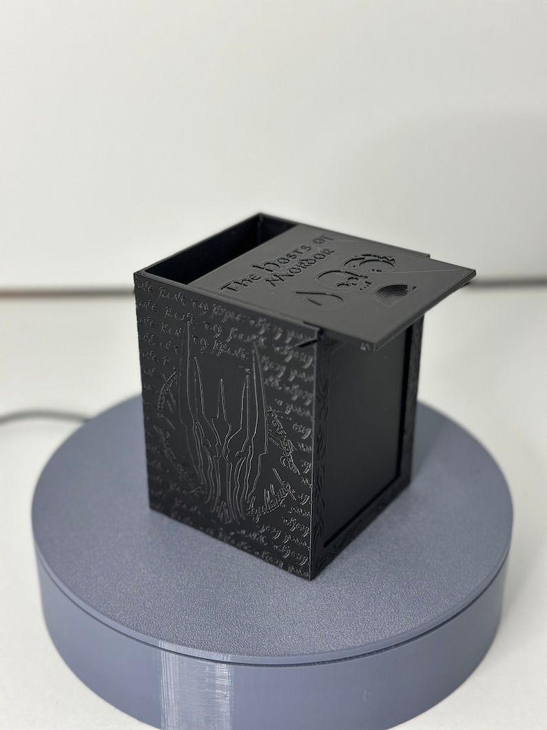 STL Files - Deck Box 100 Cards - Magic the Gathering TCG - Dark Theme ...