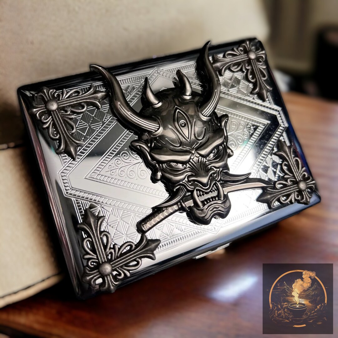Samurai Engraved Cigarette Case, Handmade Cigarette Case, Vintage Style ...