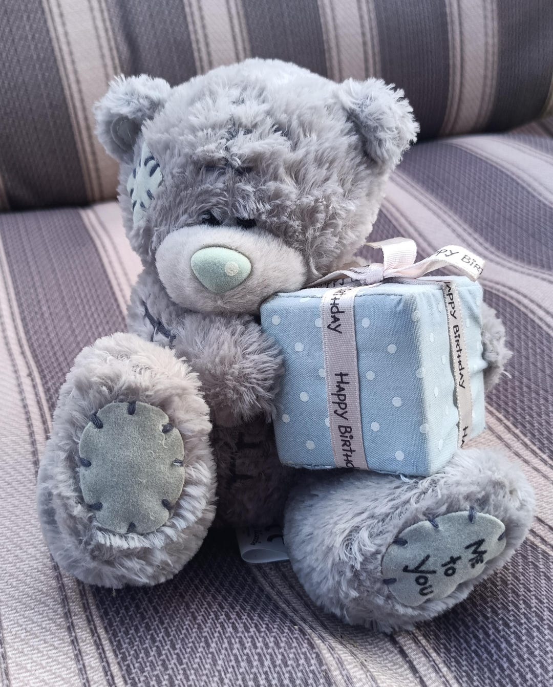 Me to You Tatty Teddy Bear With Birthday Present - Adorable 5.5" Plush ...