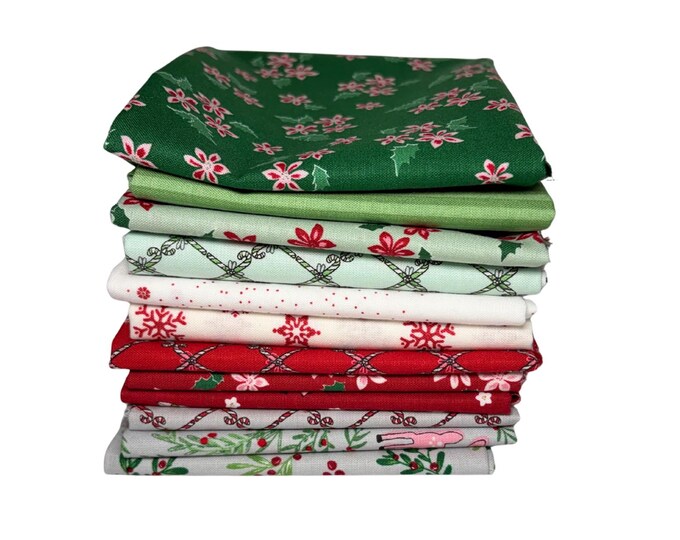Mistletoe and Holly Fat Quarter Bundle – Red, Green & Cream Holiday ...