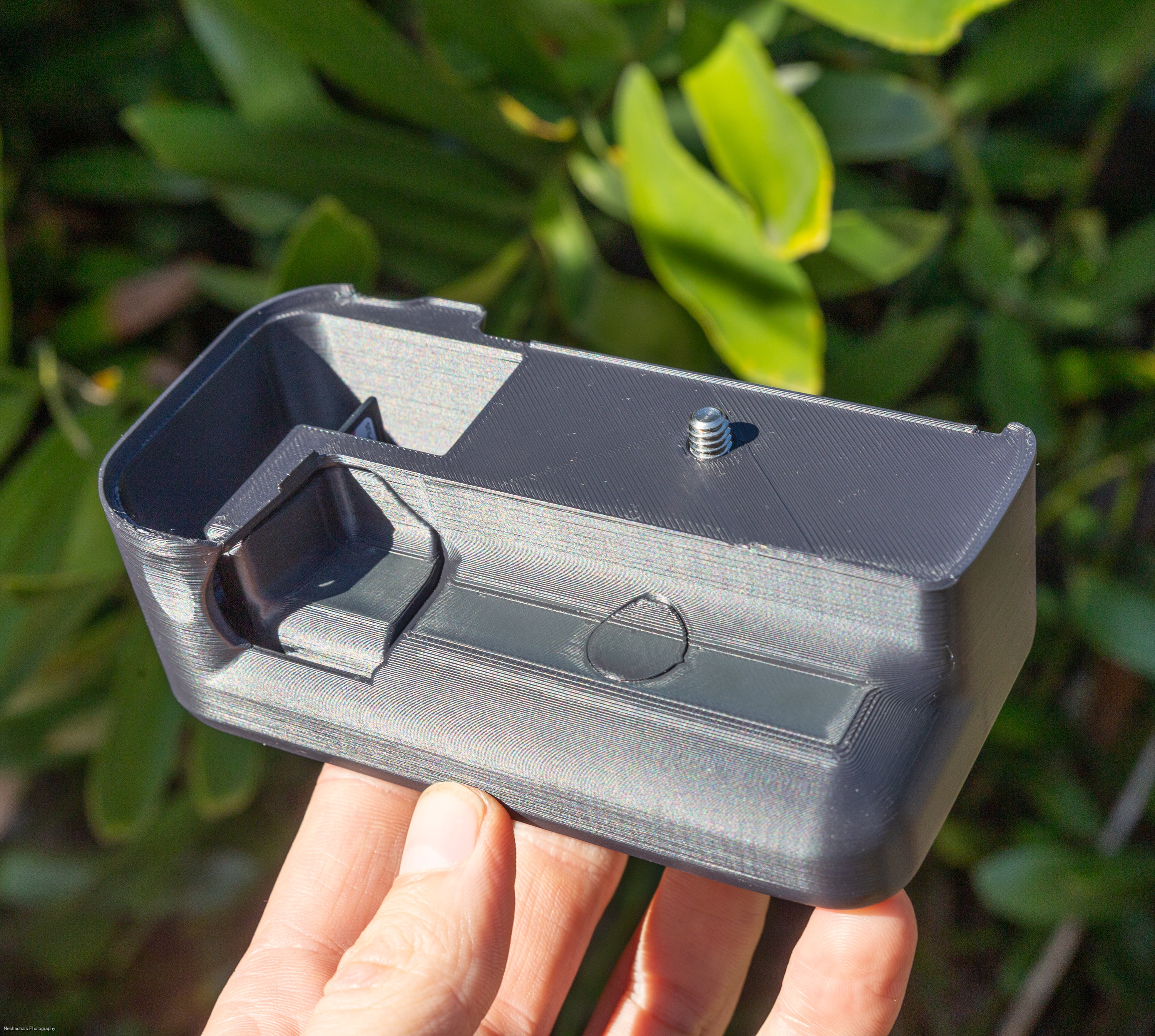 Grip for Canon R7 Camera - With Battery Door - Etsy