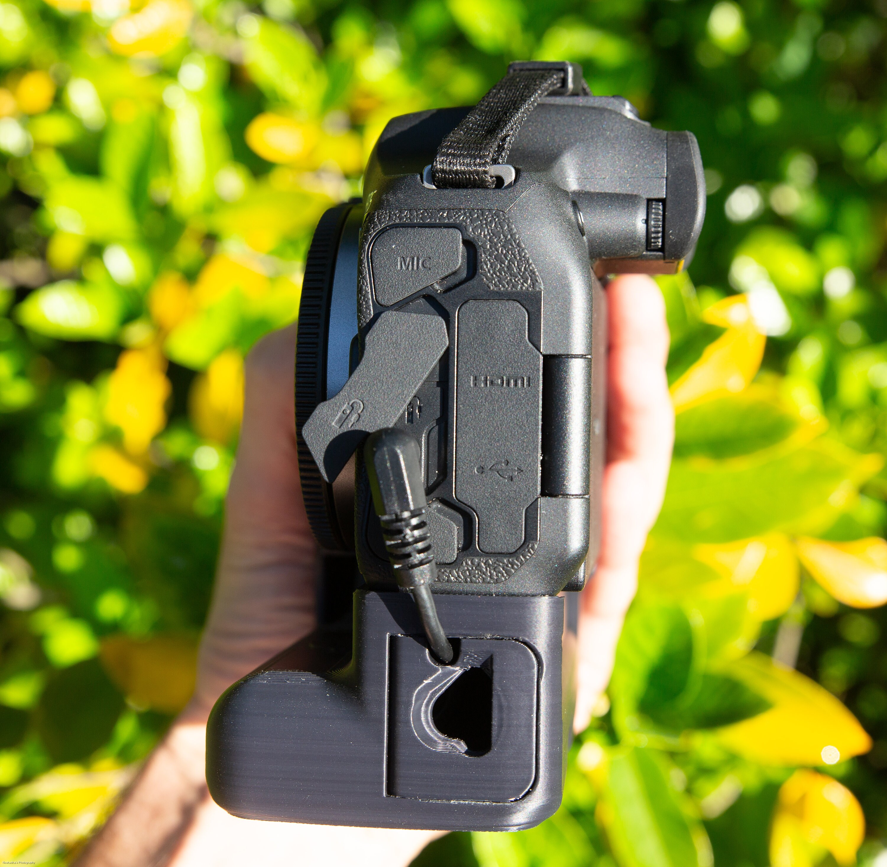 Grip for Canon R7 Camera - Shutter and Autofocus - Etsy