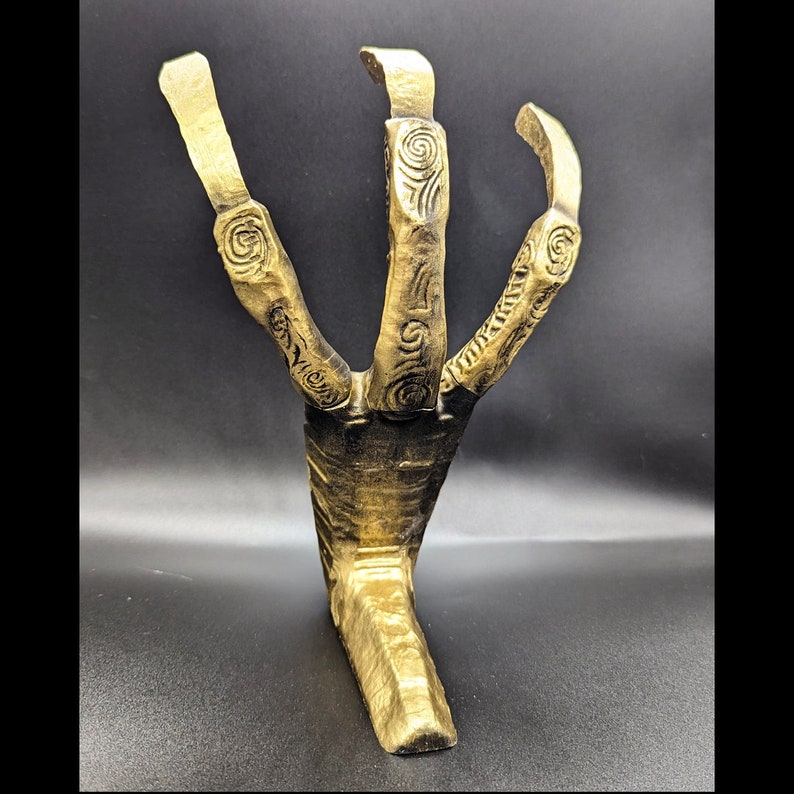 Skyrim Golden Dragon Claw Display Prop - Etsy