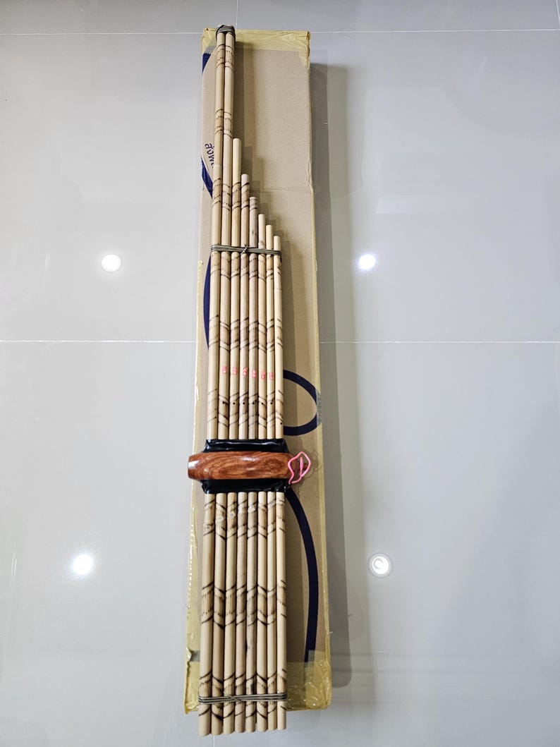 Khaen Bamboo Silver Reed Isan Lao Mouth Kan 8 Key Em Organ Musical ...