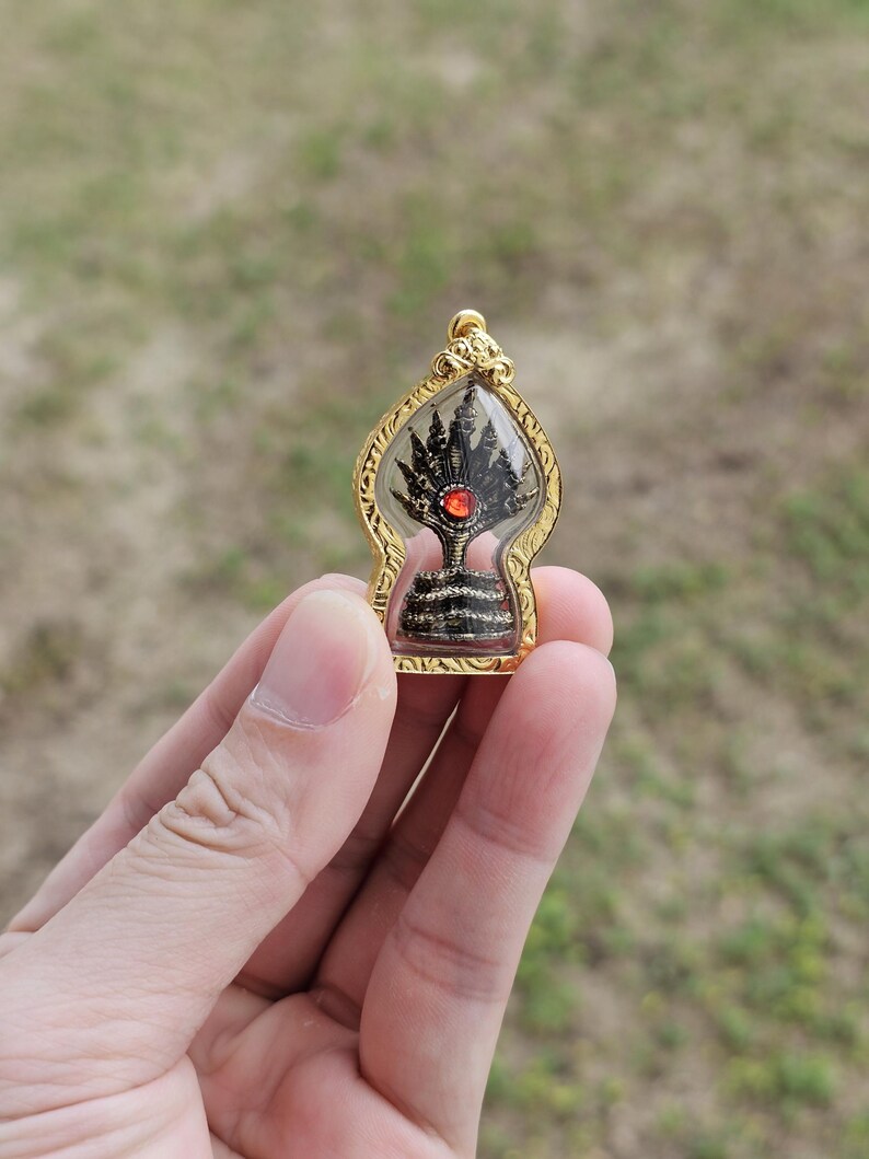 Amulet Pendant Naga 9 Headed Eye Gem Phaya Nak Buddha Thai Gold Case ...