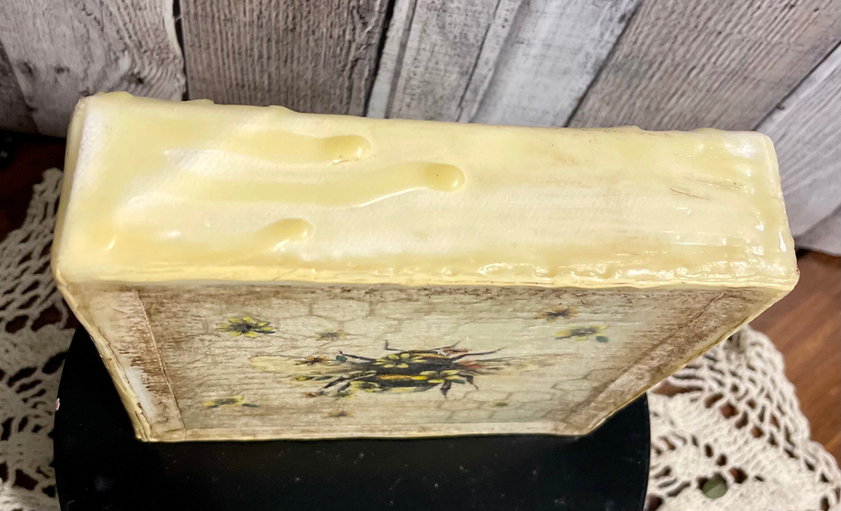 Tiered Tray Decoration, Rustic Primitive Honey Bee Gift, Charming Bee ...