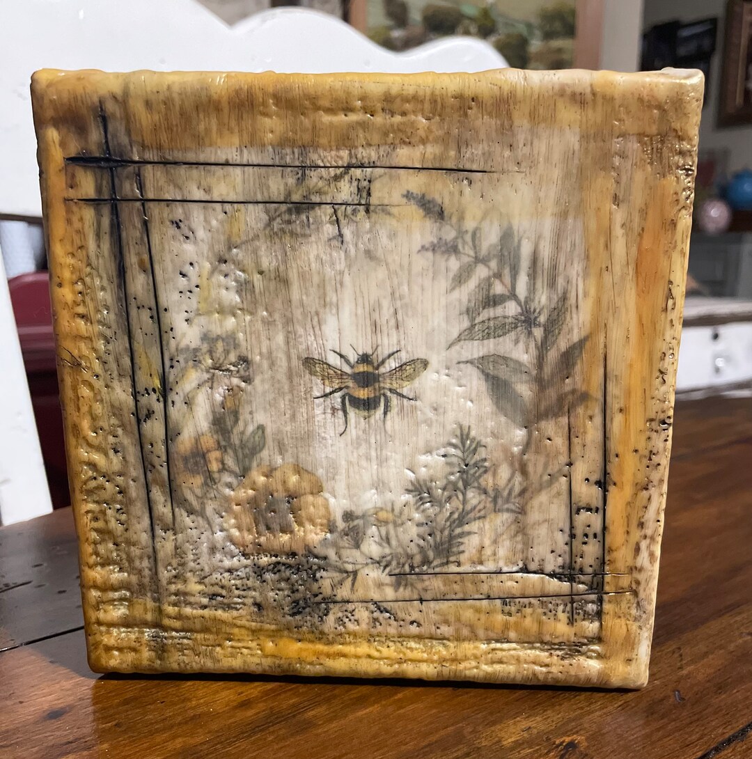 Rustic Bumblebee Canvas Bee Decor, Signs, Home Decor, Spring Decor, Summer Decor, Cottage Decor ...