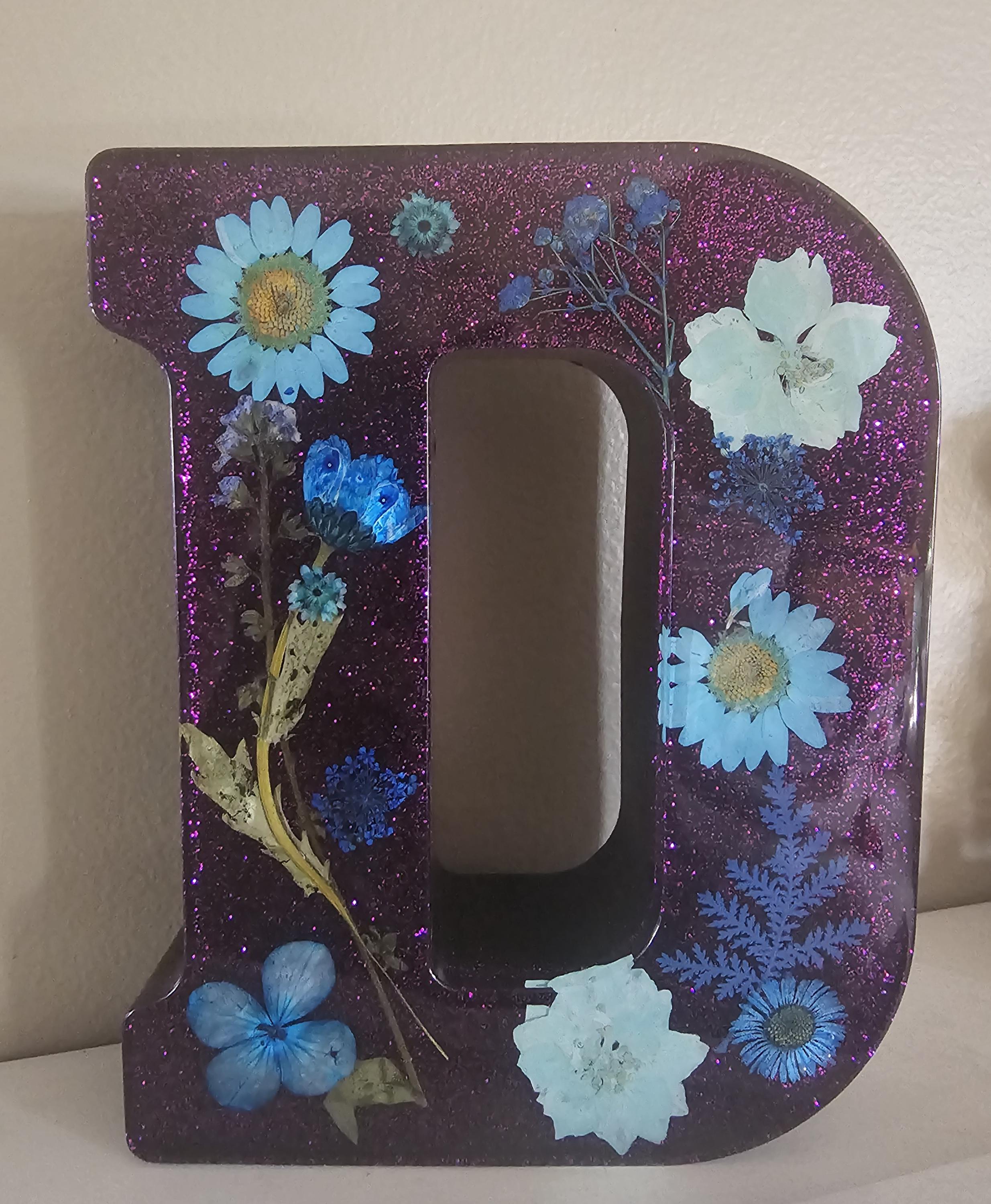 Floral Resin Letter – Personalized Glitter Foil Decor - Etsy