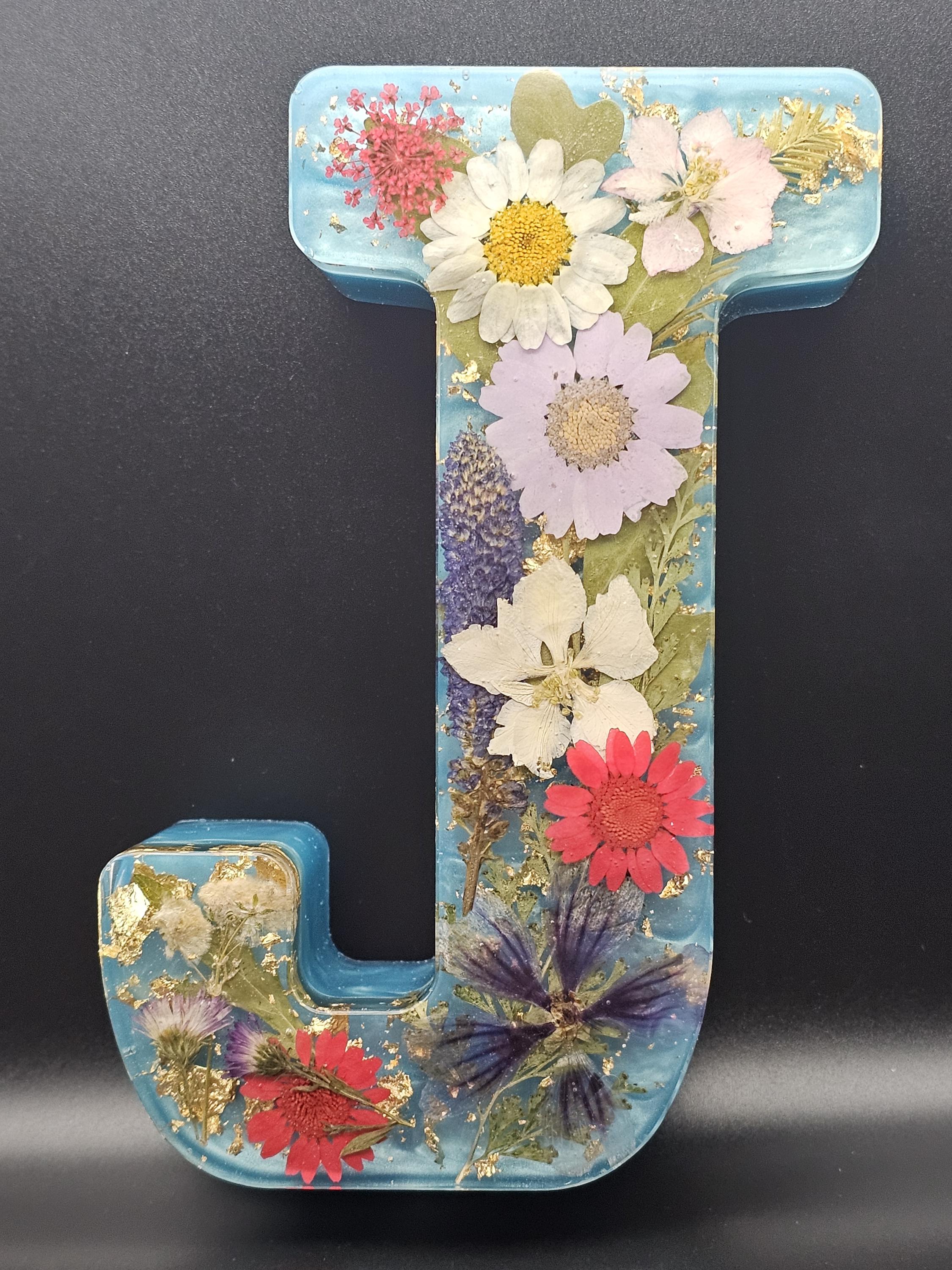Floral Resin Letter – Personalized Glitter Foil Decor - Etsy