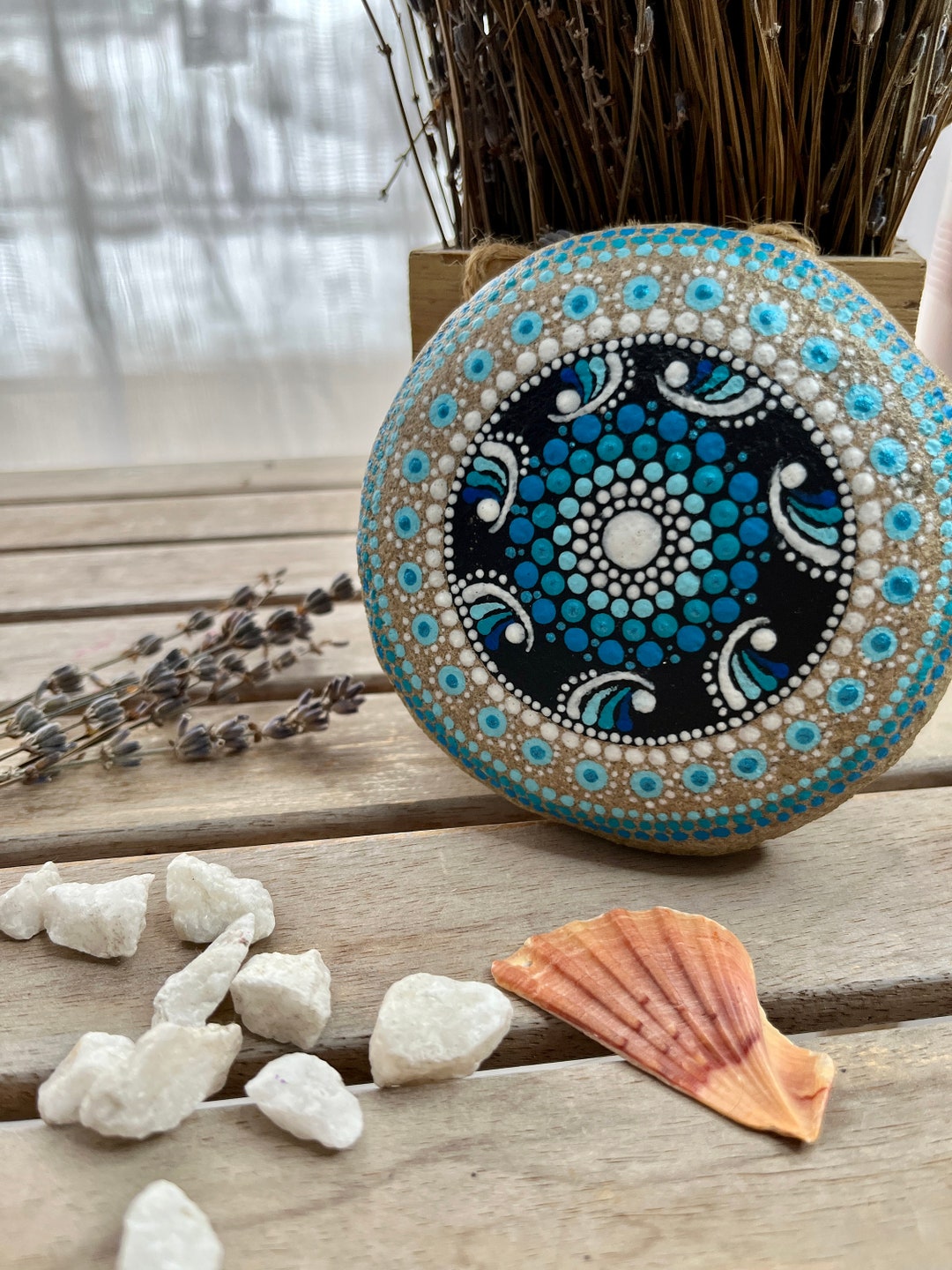 Mandala Natural Stone Art | Hand Painted Acrylic | 9,5cm Round Stone ...