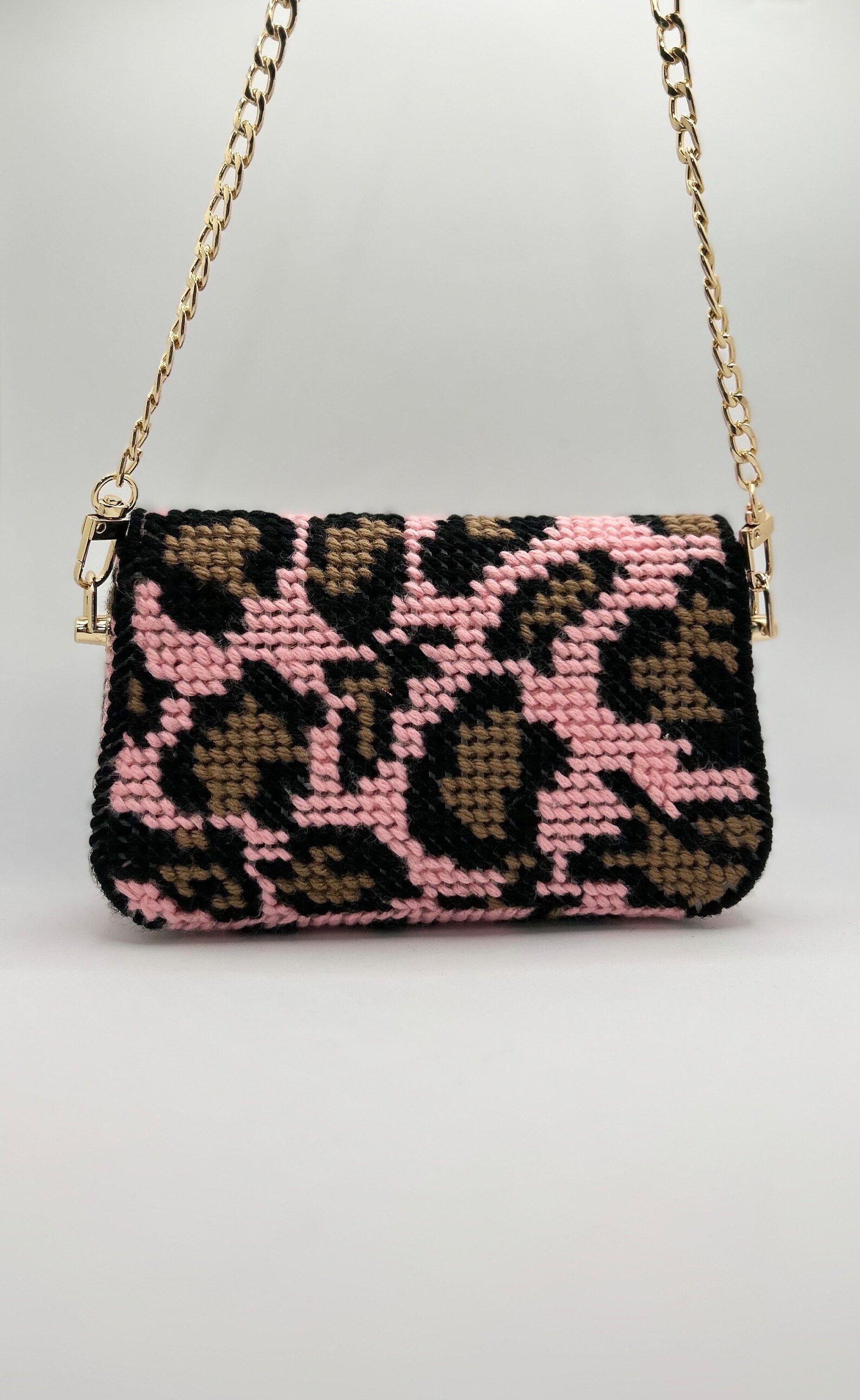 Crossbody Pink Leopard Purse - Plastic Canvas - Etsy