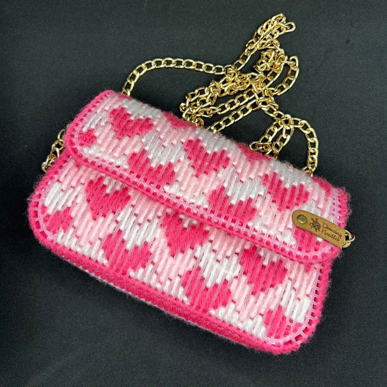Crossbody Hearts Purse - Plastic Canvas - Etsy