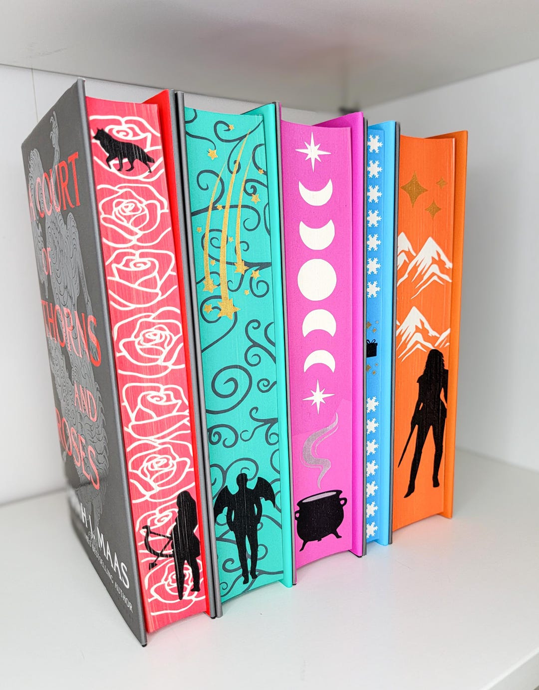 A Court of Thorns & Roses Sprayed Edge Book Set by Sarah J Mass ...