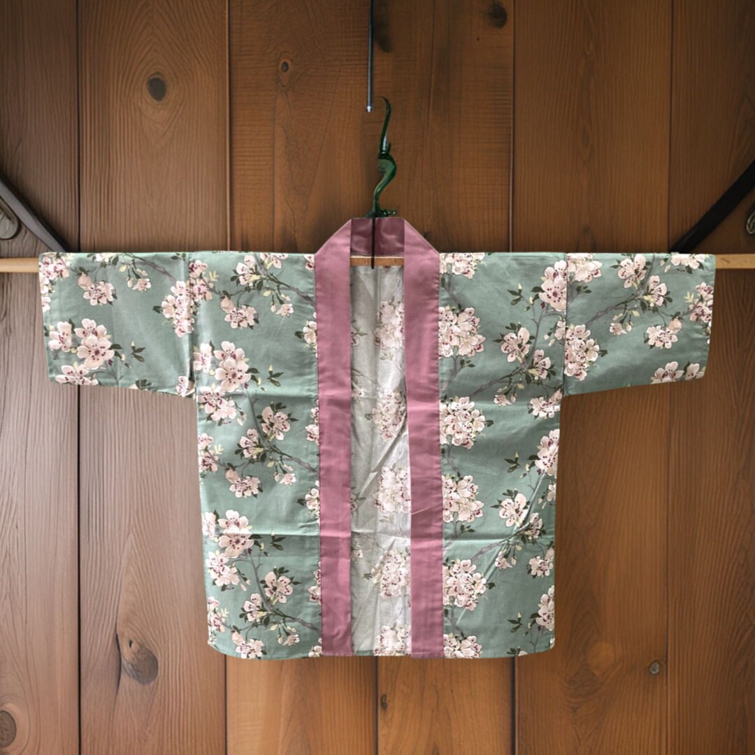 HAPPI COAT / Haori / Kimono Jacket Blossom Green Cotton. Worn at ...