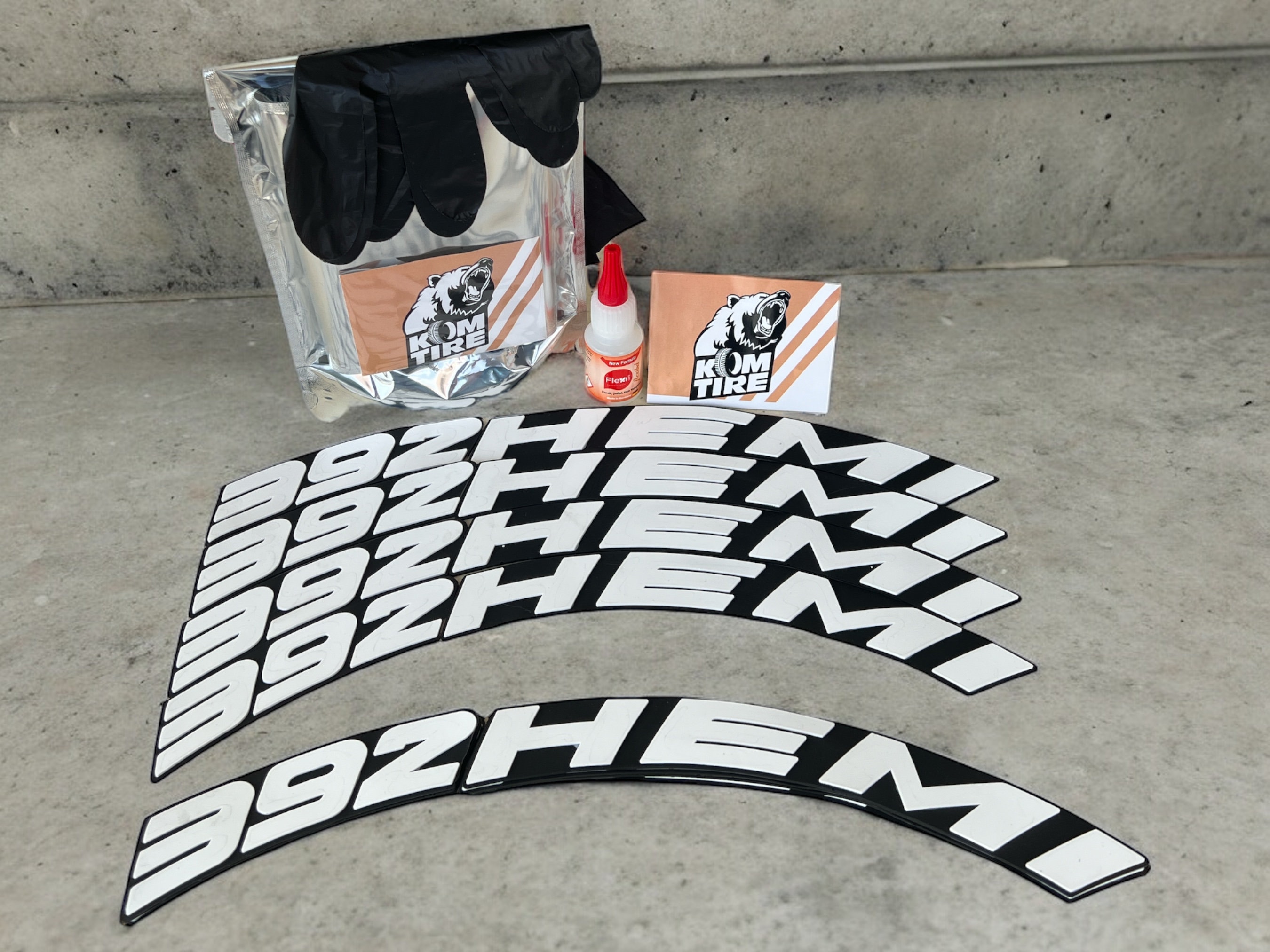 392 Hemi Tire Lettering Tyre Sticker Fits to 16"-22" Permanent Tyre ...