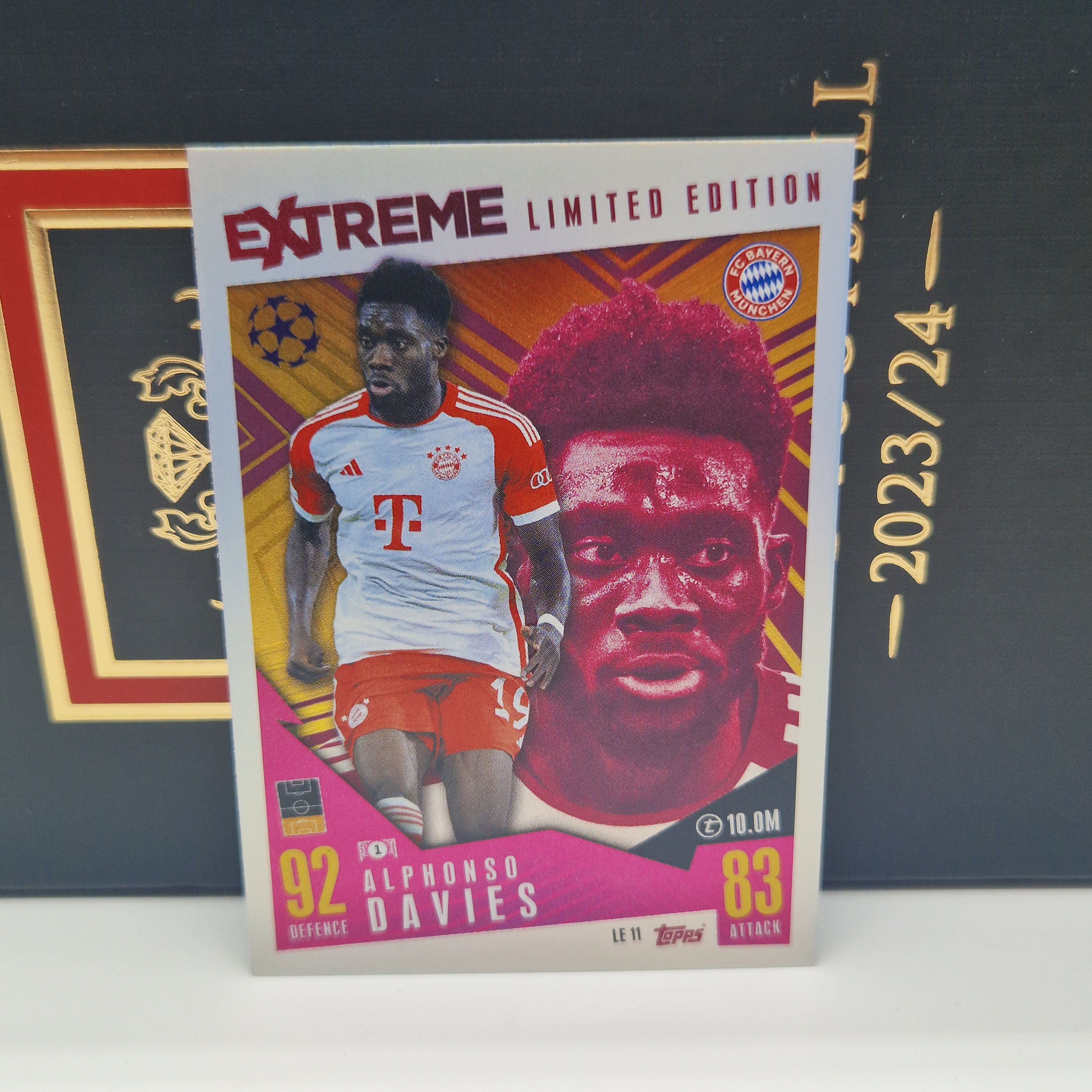 Alphonso Davies "extreme Limited Edition", Topps Match Attax Extra ...