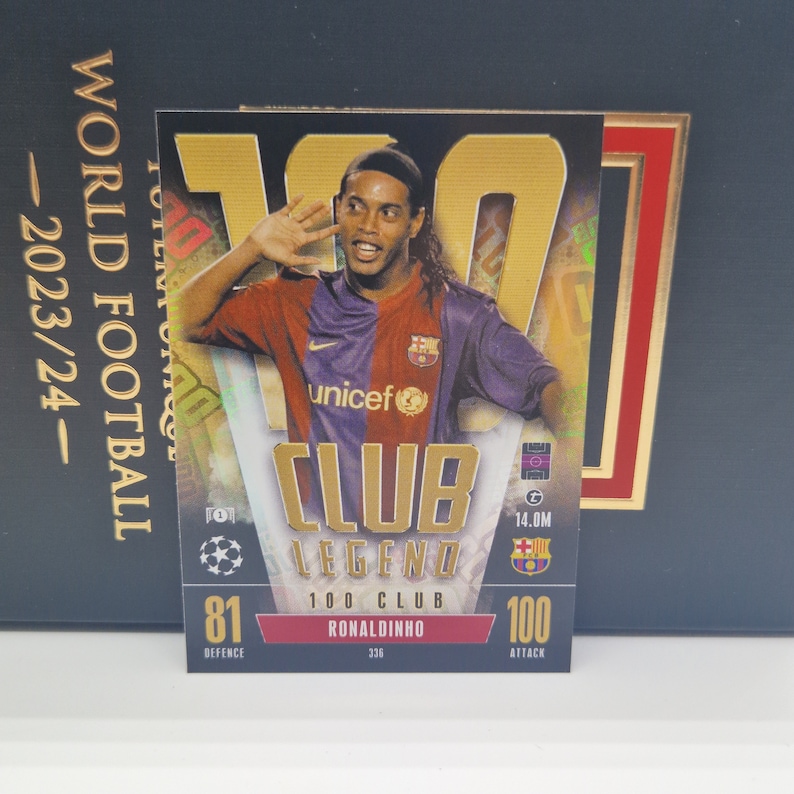 RONALDINHO "100 Club", Topps Match Attax Extra 2024. Soccer Card ...